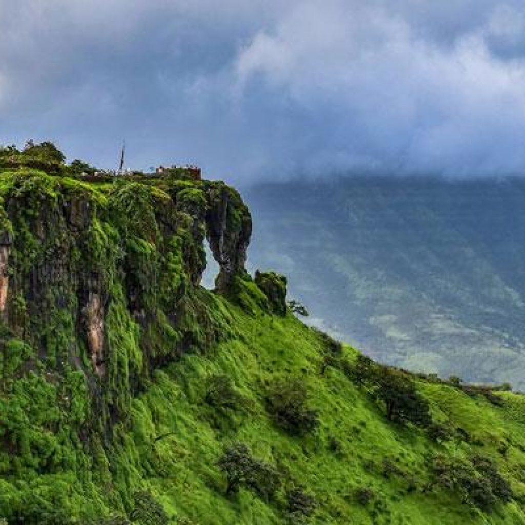 7 Best places to visit in Mahabaleshwar | Hotel Lake View