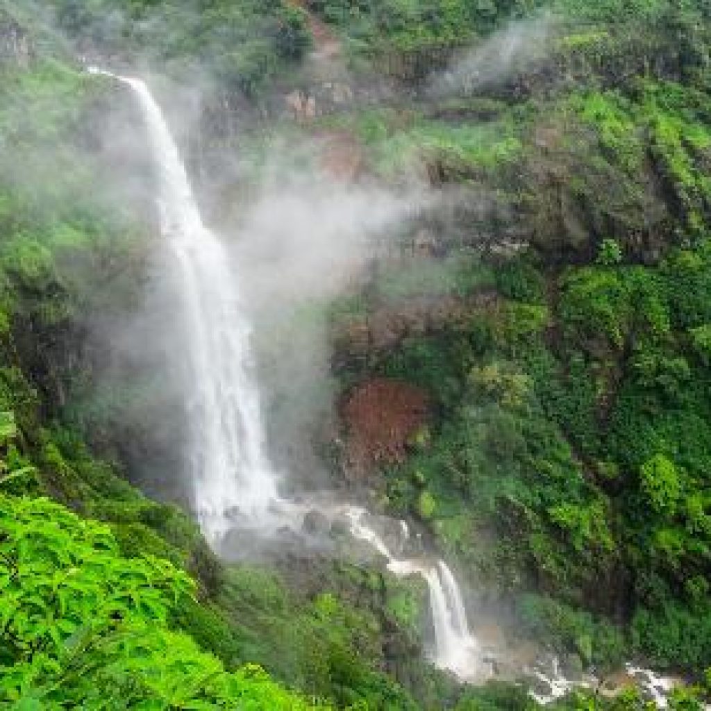 7 Best places to visit in Mahabaleshwar | Hotel Lake View